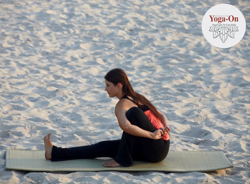 Marichi's Pose - Marichyasana मरीच्यासन Yoga Asana Collection